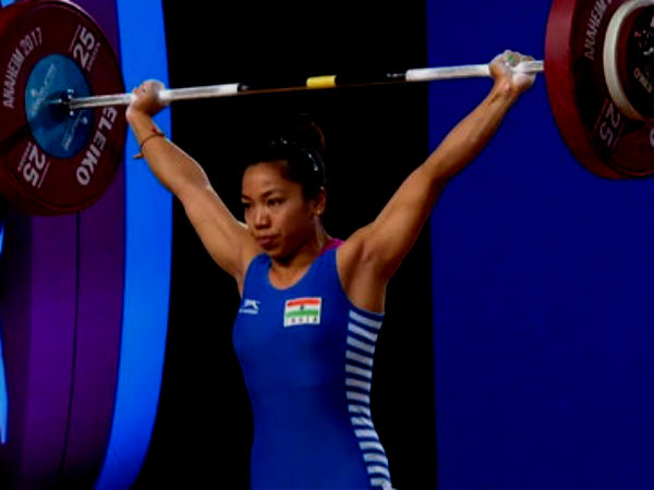 உலக பளு தூக்கும் சாம்பியன்ஷிப் போட்டி.. இந்திய வீராங்கனைக்கு தங்கம் ...